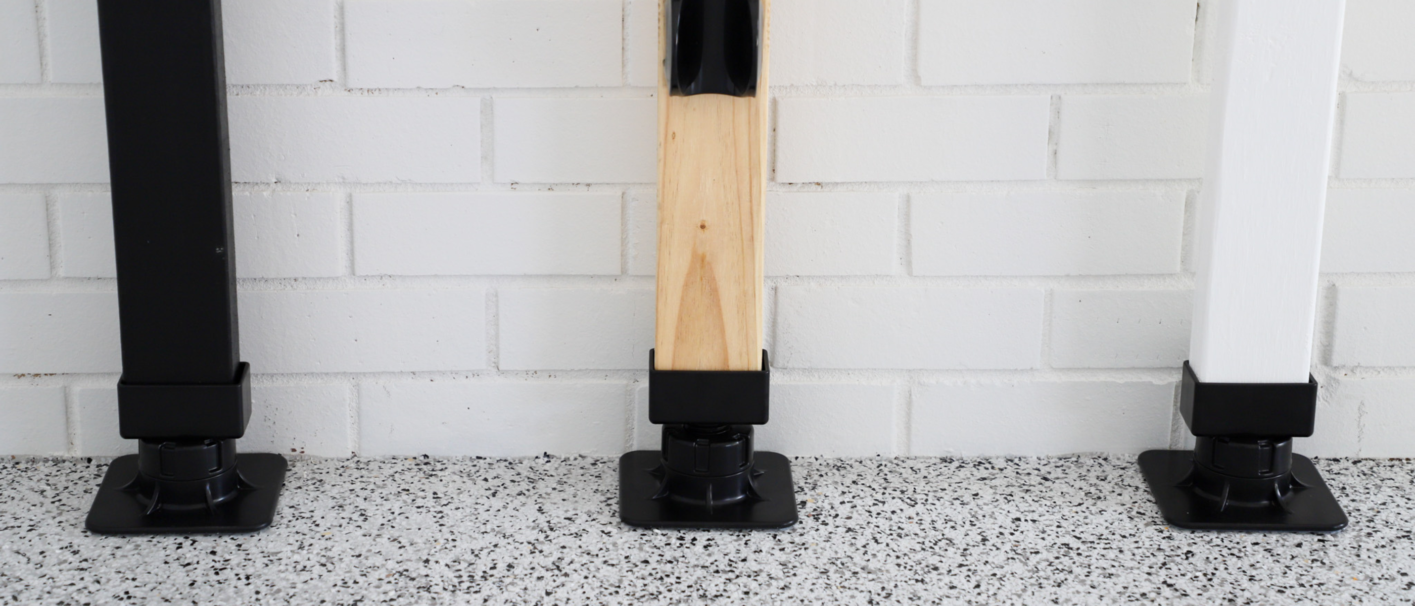 Portable Post Brackets – Steadyrack NA